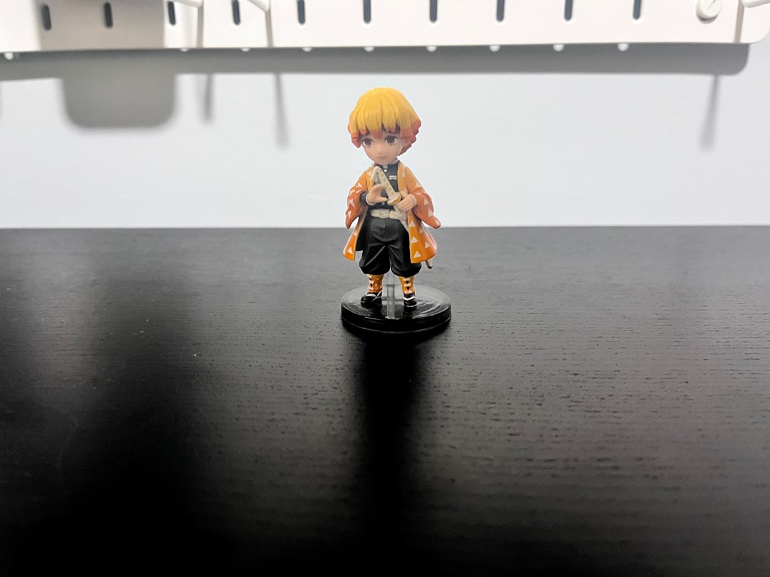 Zenitsu mini figure with stand, Hobbies & Toys, Memorabilia ...