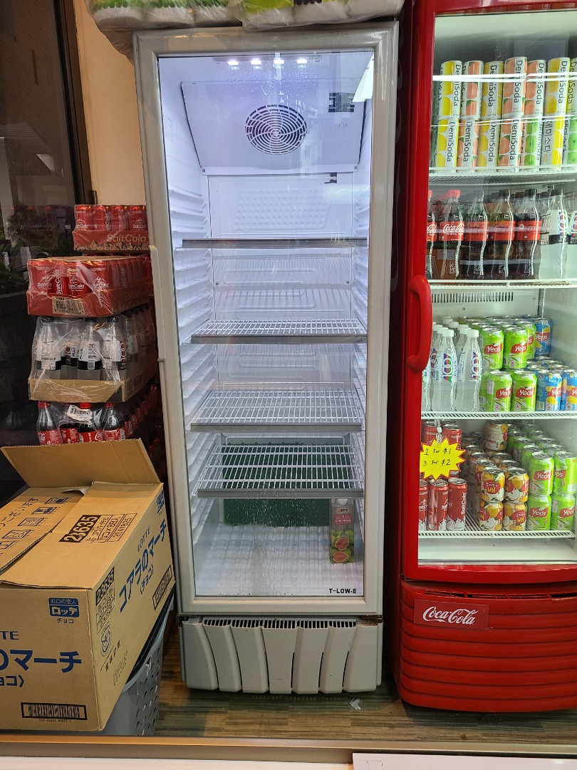 2nd Hand standing white Chiller, TV & Home Appliances, Kitchen ...