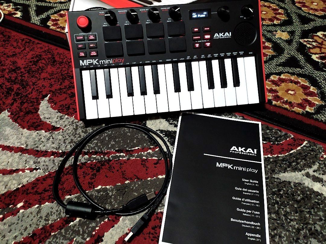 Akai MPK Mini Play Midi Keyboard, Hobbies & Toys, Music & Media ...