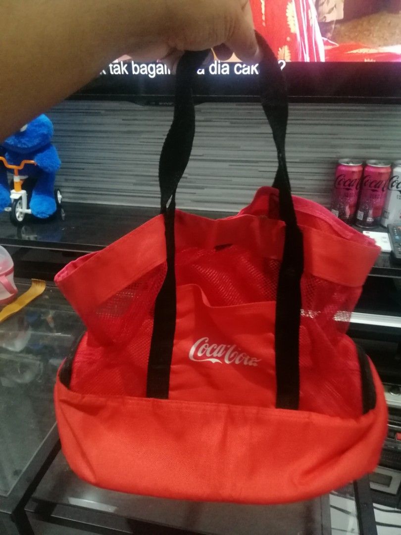 beg coca cola, Women's Fashion, Bags & Wallets, Tote Bags on Carousell