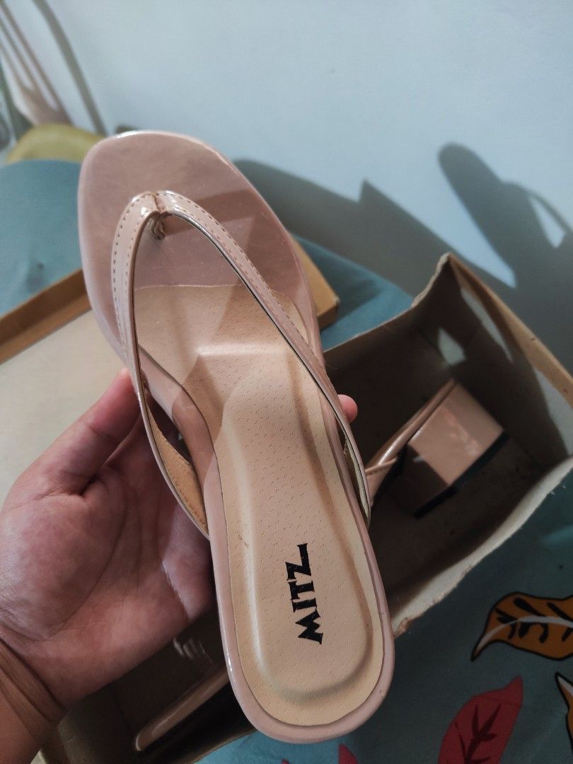 2 inches heels sandals, Women's Fashion, Footwear, Heels on Carousell