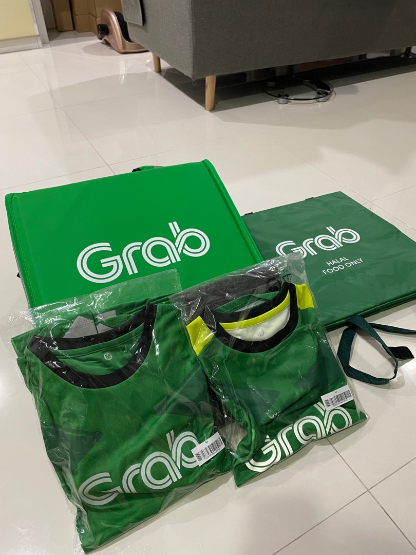 Brand new Grab food delivery bag ( starter pack), Motorcycles ...