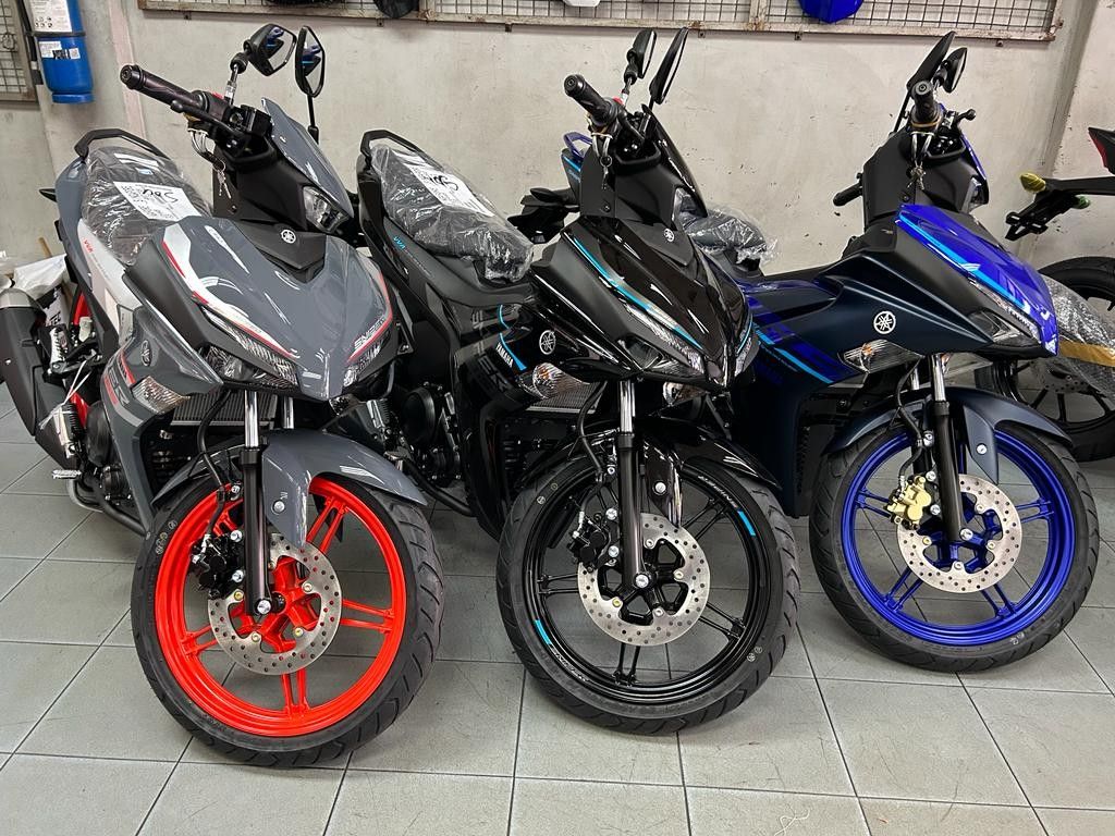 Brand New In Stock. Immediately Register. YAMAHA NMAX 155 V2/YAMAHA R15 ...