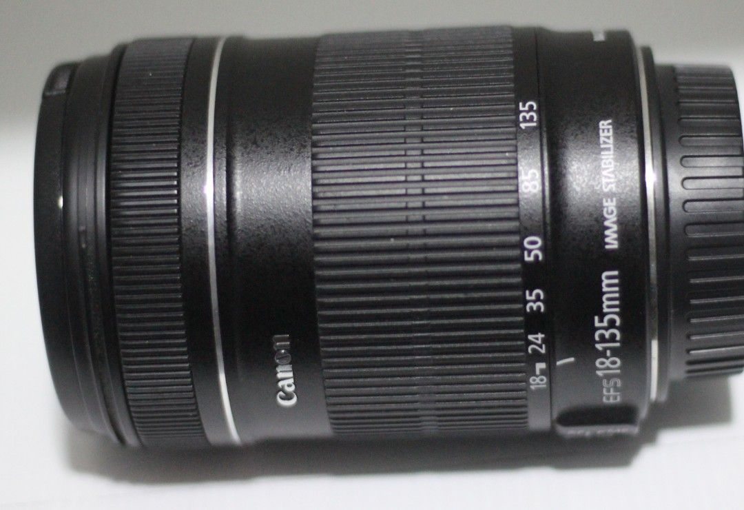 Canon Len EFS 18-135mm, Photography, Lens & Kits on Carousell