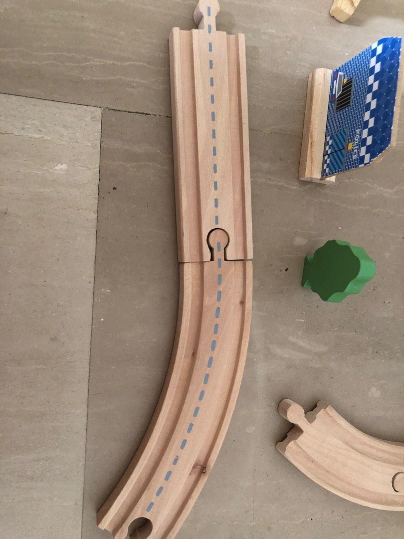 Carousel Multi Track Wooden Track Set (60 pc), Hobbies & Toys, Toys ...