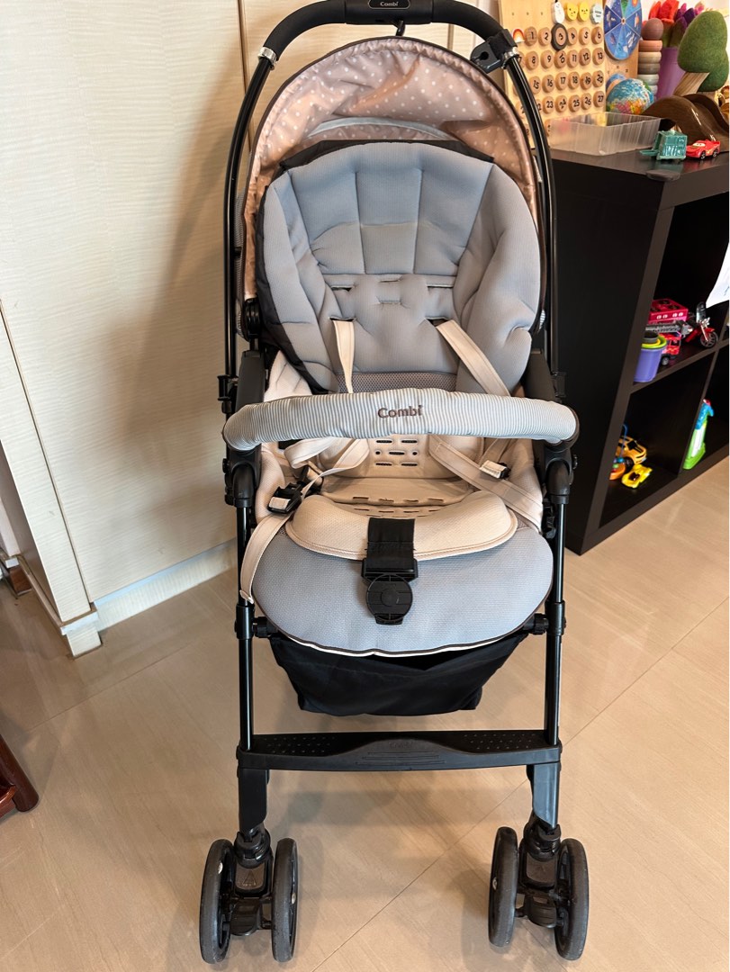 Combi Mechacal Handy Auto 4 Cas 530 Stroller, BL, Babies & Kids, Going ...