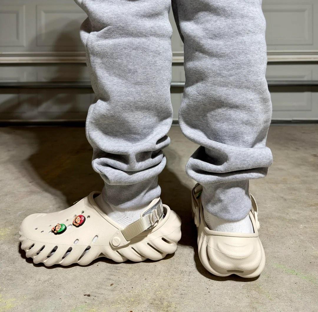 CROCS Echo clogs stucco, Men's Fashion, Footwear, Slippers & Slides on Carousell