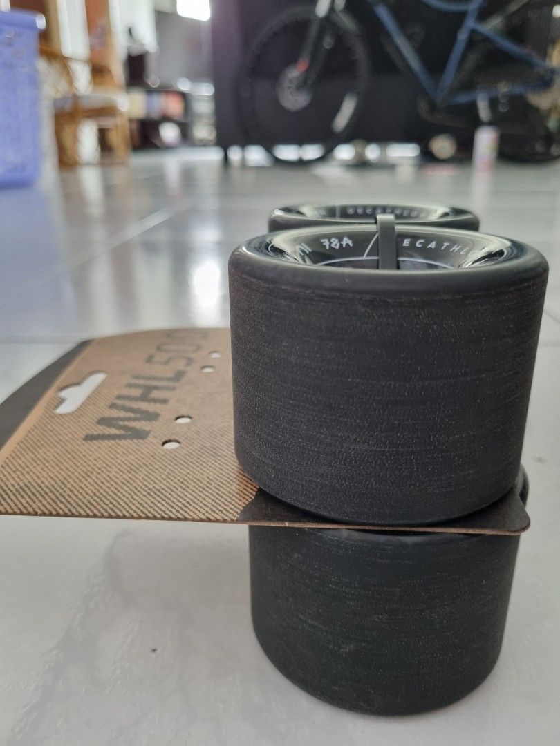 Decathlon Oxelo Black 70mm 78A Wheels, Sports Equipment, Sports & Games ...