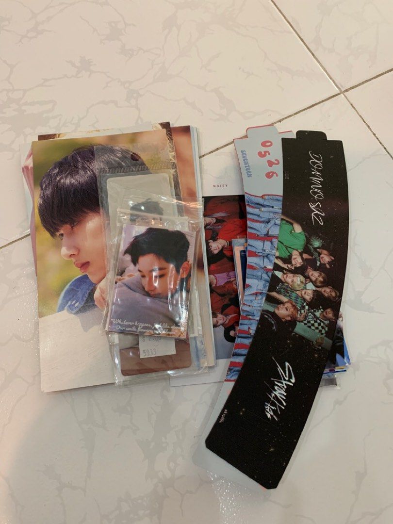 FREEBIES K-POP SEVENTEEN STRAY KIDS FREE ITEMS, Hobbies & Toys ...