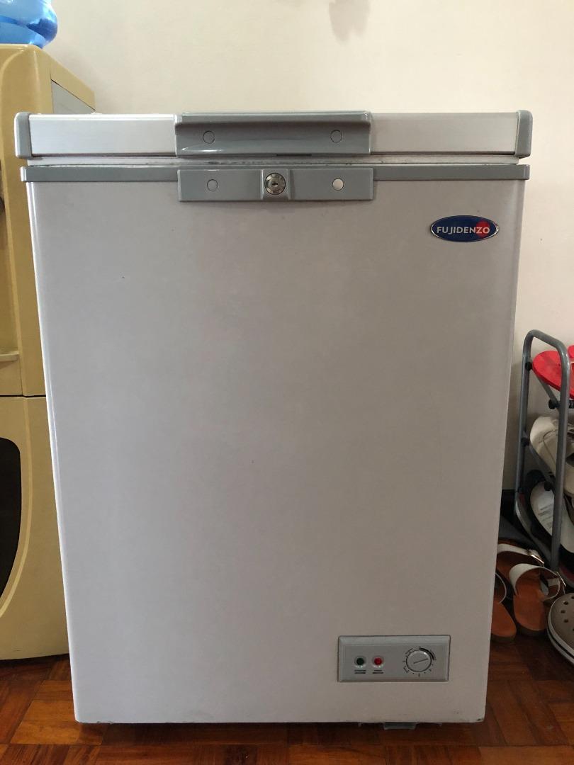 Fujidenzo Dual Function Solid Top Chest Freezer 4 Cu.ft. (FCG-40PDF SL), TV & Home Appliances ...