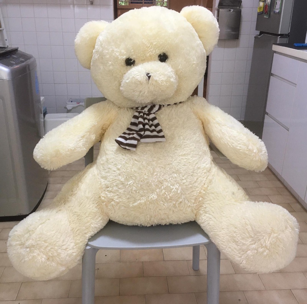 Giant cream-coloured teddy bear with scarf, Hobbies & Toys, Toys ...