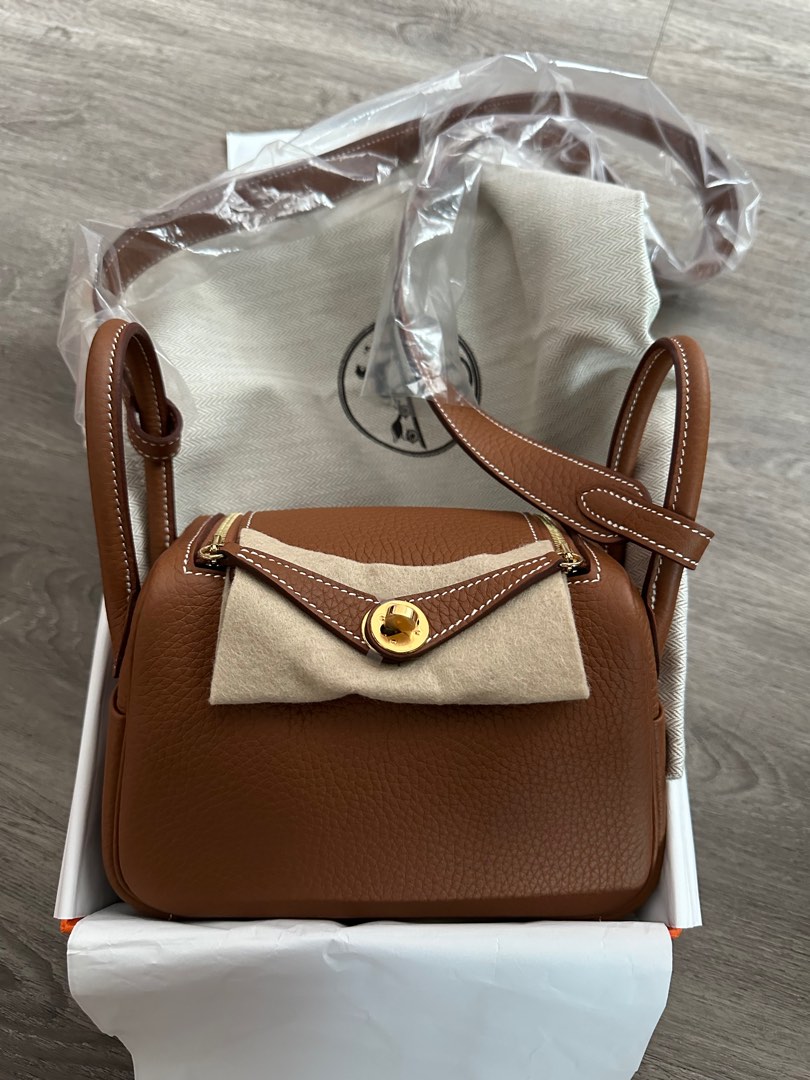 Hermes Mini lindy Gold, Luxury, Bags & Wallets on Carousell