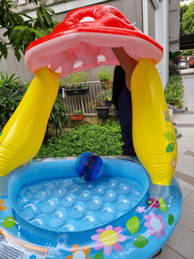 Intex mushroom float, Babies & Kids, Infant Playtime on Carousell