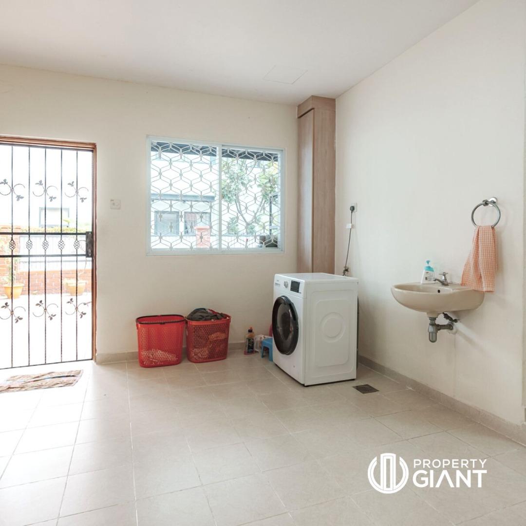 Kovan 2 Storey Corner Terrace, Property, Rentals, Landed Property on ...