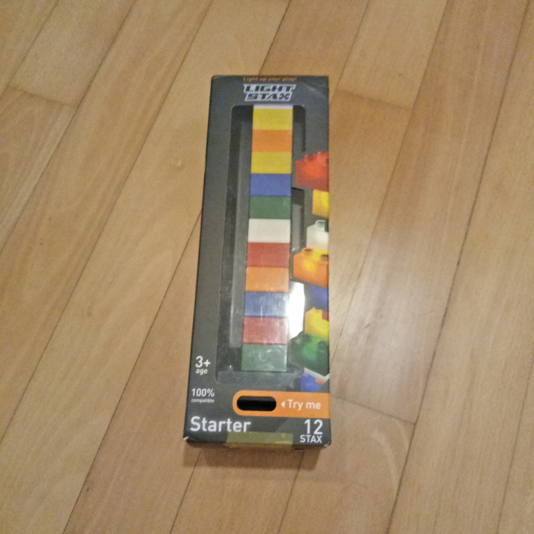 Light Stax LED Light-Up Building Blocks Starter Set (12 Pieces ...
