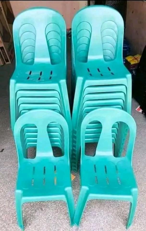 Monoblack chair, Furniture & Home Living, Furniture, Chairs on Carousell