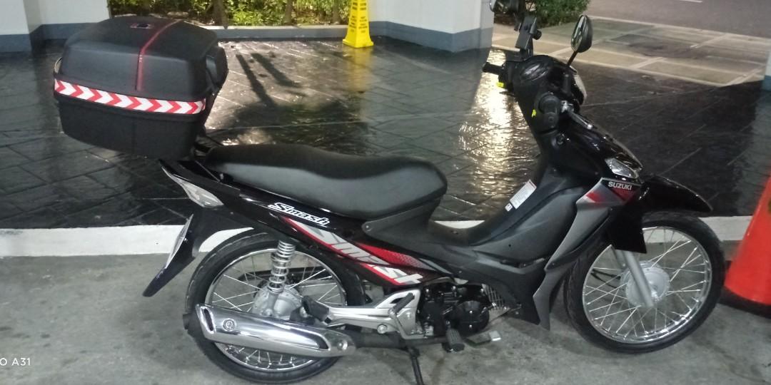 MotoMan Top box/ bracket for smash 115, Motorbikes, Motorbike Parts ...