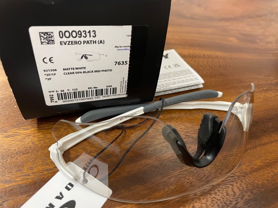 Oakley EvZero Path photochromic lens, Men's Fashion, Watches ...