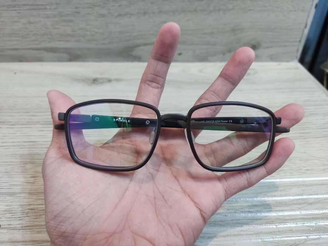 Oakley SPINDLE Gun Metal Brown, Men's Fashion, Watches & Accessories ...