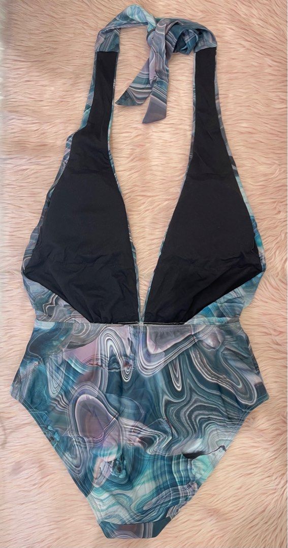 One pc sexy back swimsuit, Women's Fashion, Swimwear, Bikinis ...