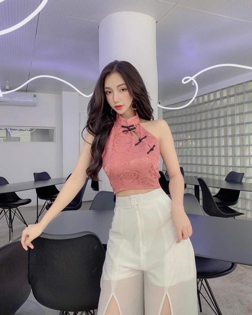 Open Back Cheongsam Top, Women's Fashion, Tops, Other Tops on Carousell