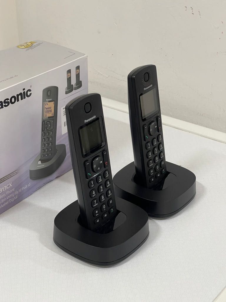 PANASONIC KX-TGC313CXB TRIPLE DECT PHONE HANDSFREE SPEAKER Condition 8/ ...