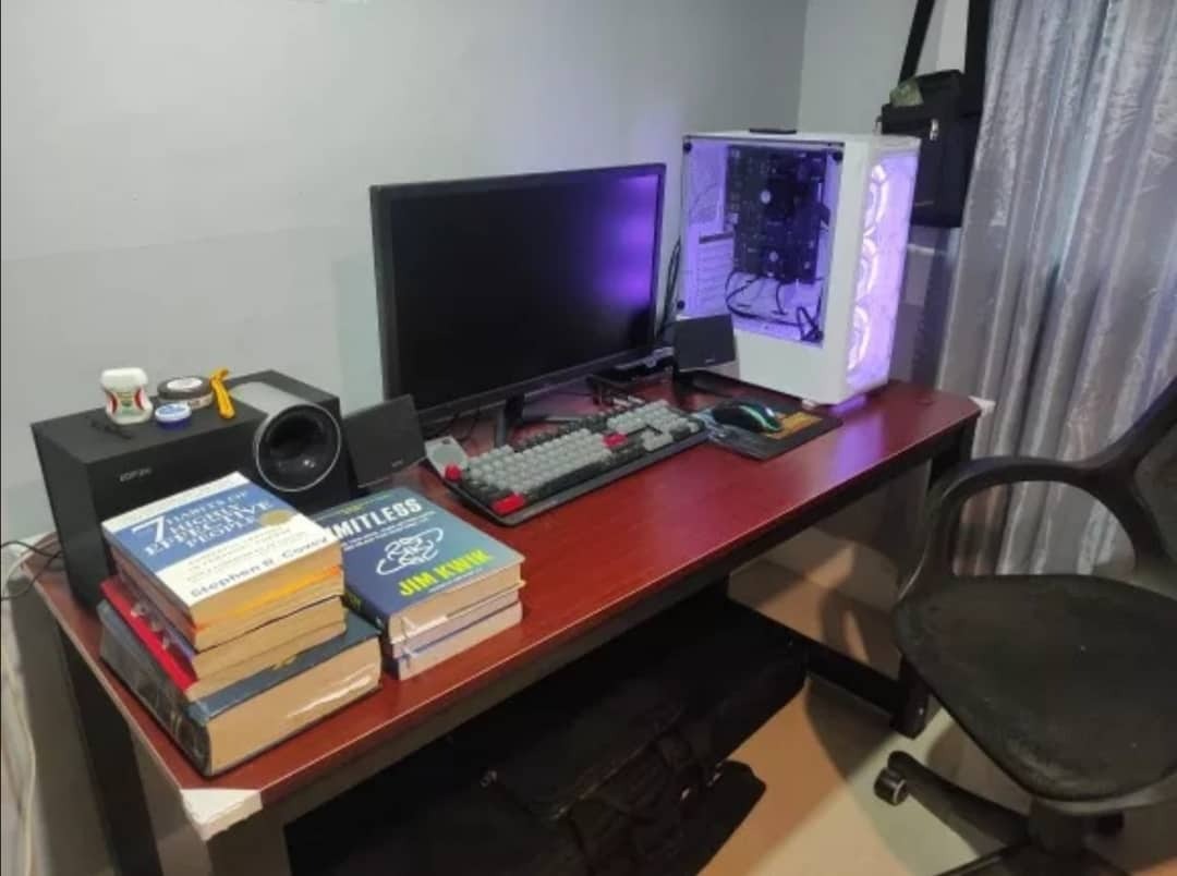 QUALITY OFFICE TABLE FOR SALE, Furniture & Home Living, Furniture ...