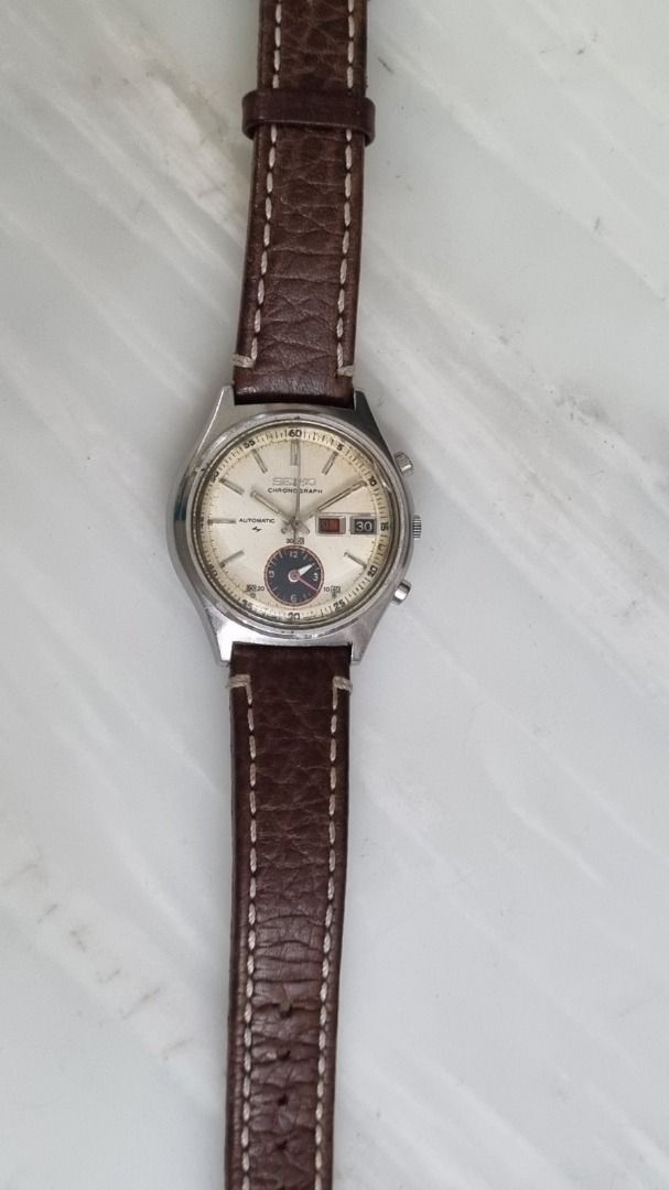 Seiko Flyback Chronograph 7016-8001, Luxury, Watches on Carousell