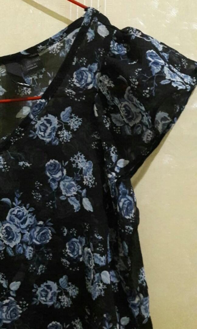 Sheer Dark Blue Flower Top (coquette!!!), Fesyen Wanita, Pakaian Wanita ...