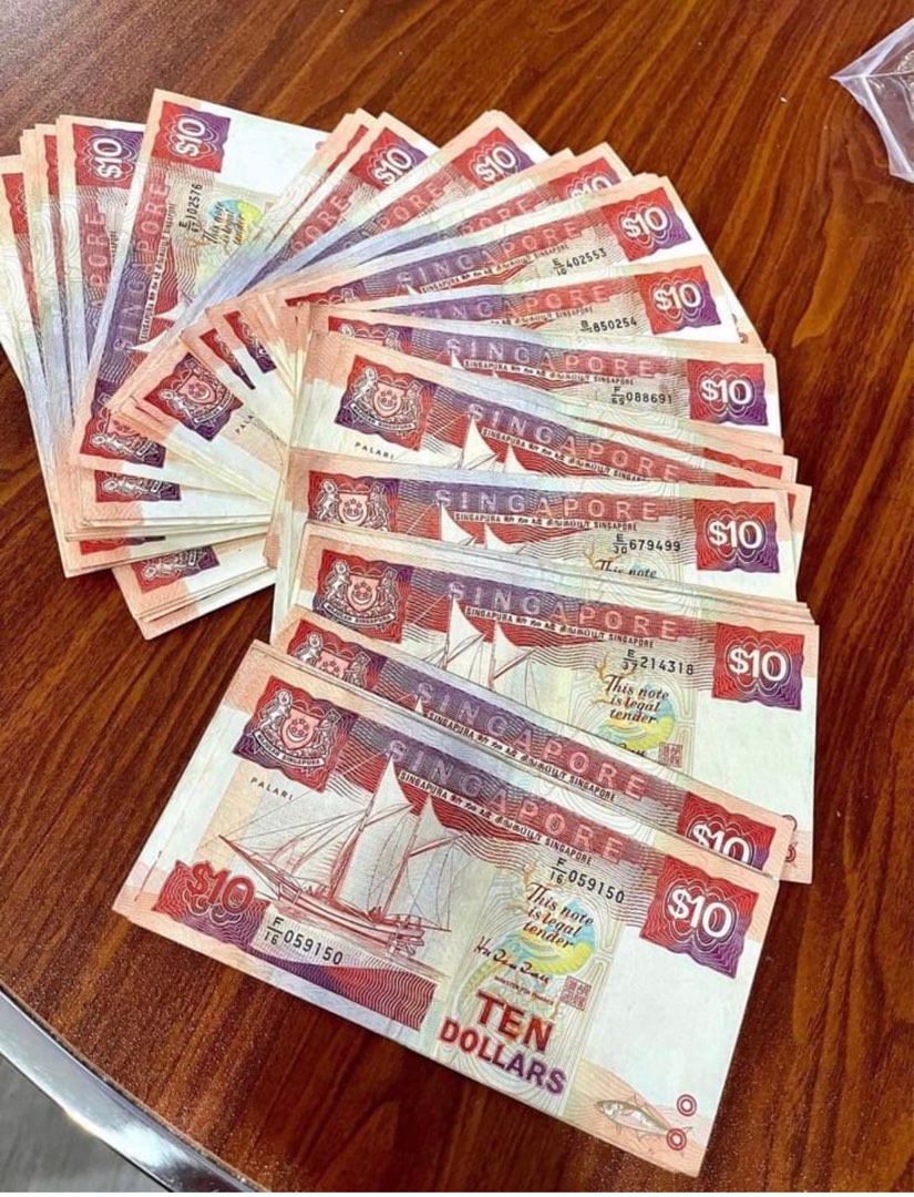 Singapore Ship $10, Hobbies & Toys, Memorabilia & Collectibles, Currency on Carousell