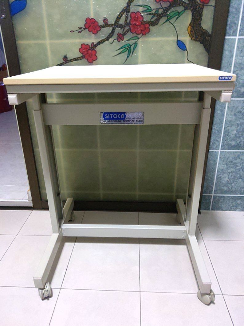 SITOCA Small Computer Table With Side Way Pull Out Table & Lockable ...