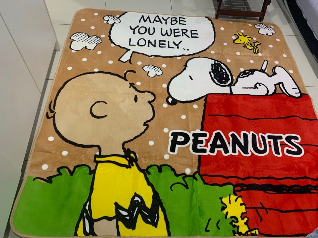 Snoopy carpet new 184 cm x 186 cm, Furniture & Home Living, Home Decor ...