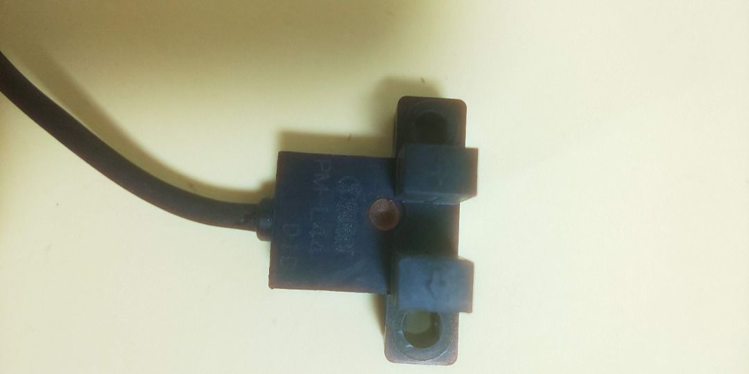 Sunx PM-L44 Photoelectric Sensor U-Shape Panasonic, Computers & Tech ...