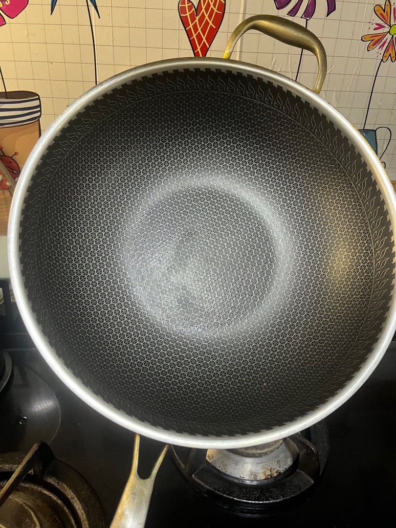 SUS316 Stainless Steel Flying Pan - 34cm, Furniture & Home Living ...