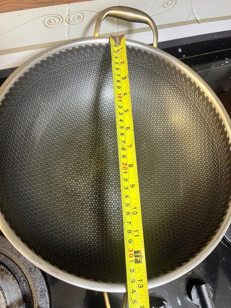 SUS316 Stainless Steel Flying Pan - 34cm, Furniture & Home Living ...