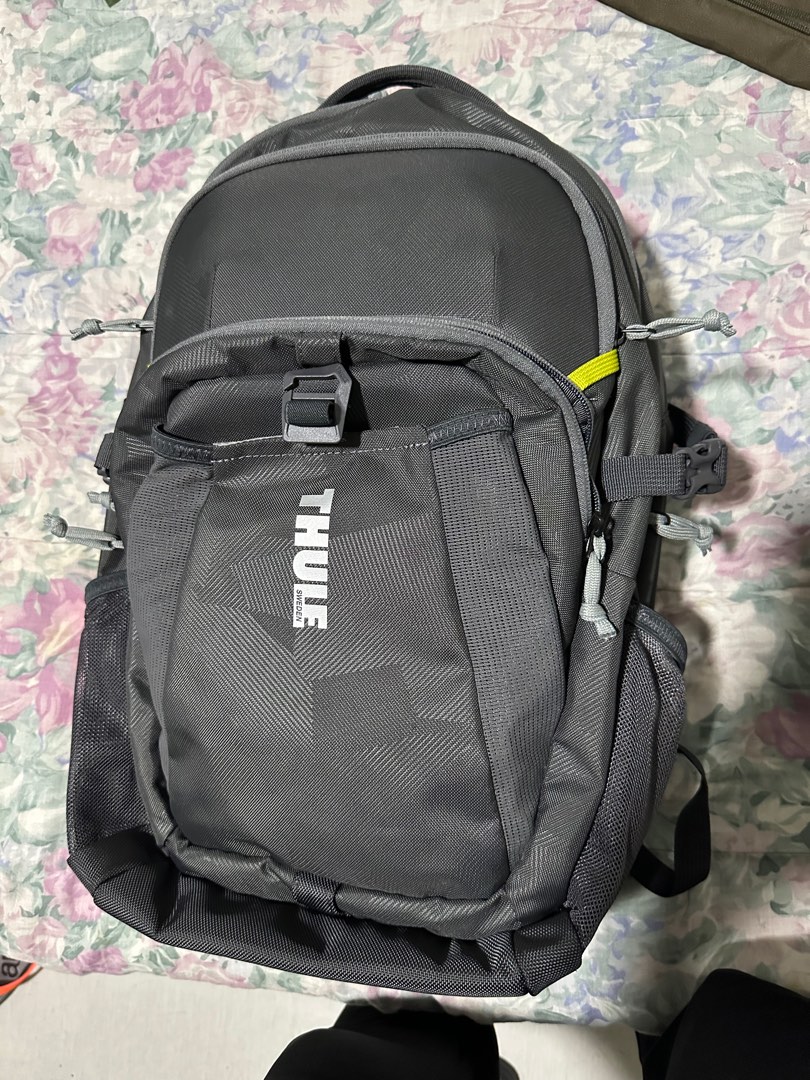 THULE backpack with FREE Original Rayban, Men's Fashion, Bags ...