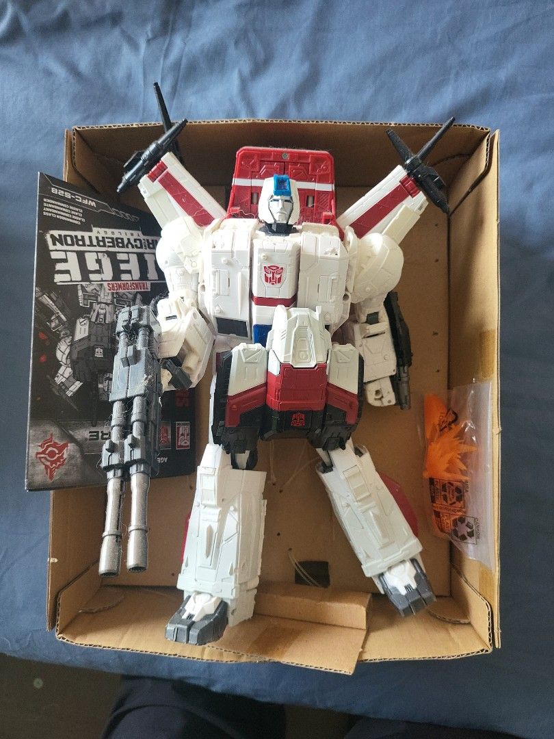 Transformers siege Jetfire, Hobbies & Toys, Toys & Games on Carousell