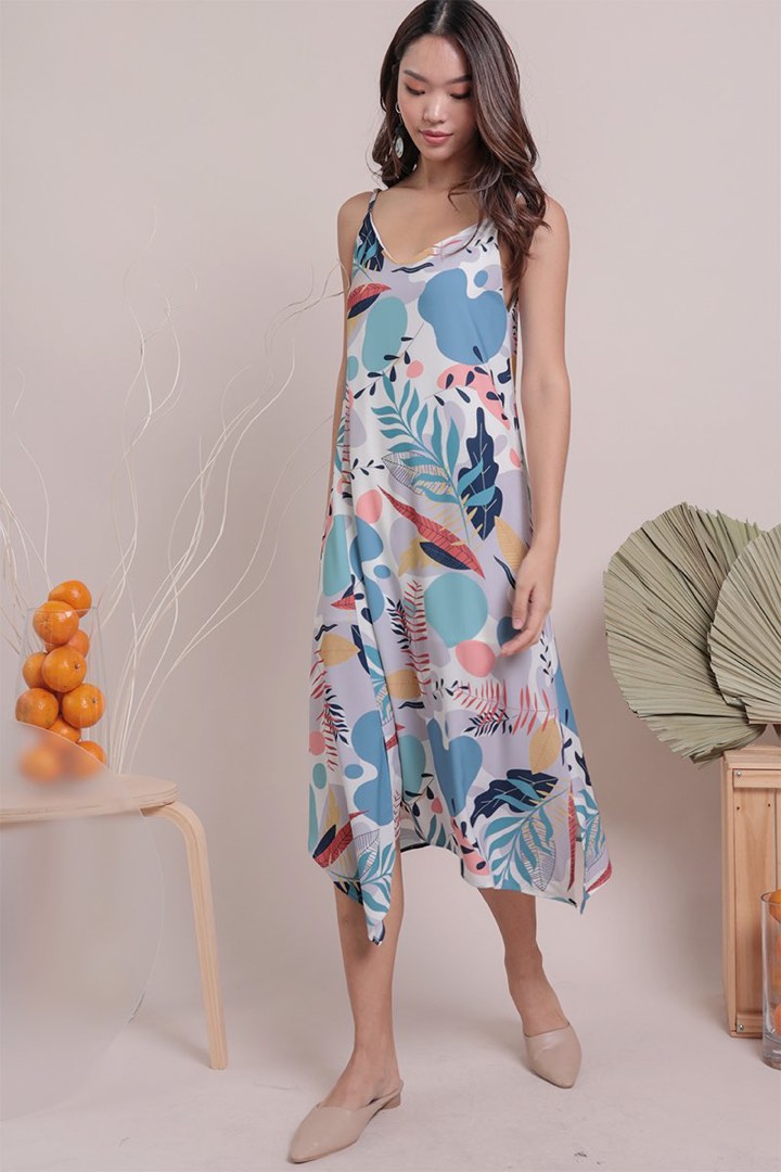 TTR dress, Women's Fashion, Dresses & Sets, Dresses on Carousell