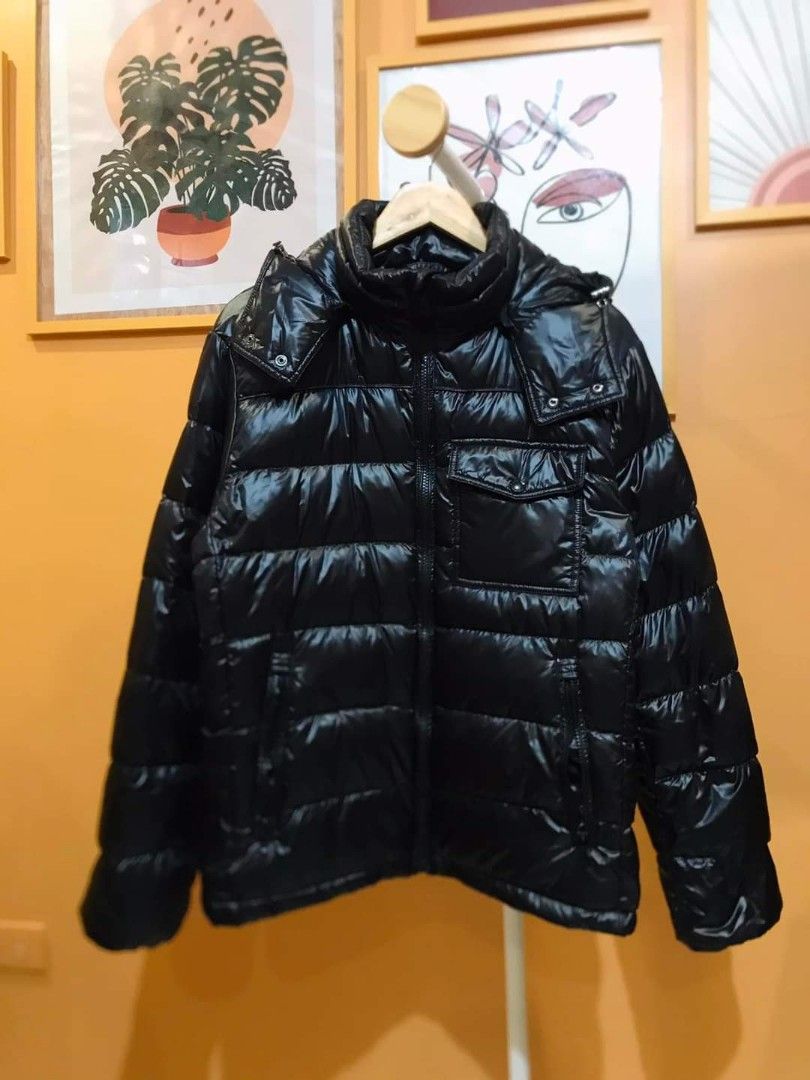 UNIQLO PUFFER JACKET, Men's Fashion, Coats, Jackets and Outerwear on ...