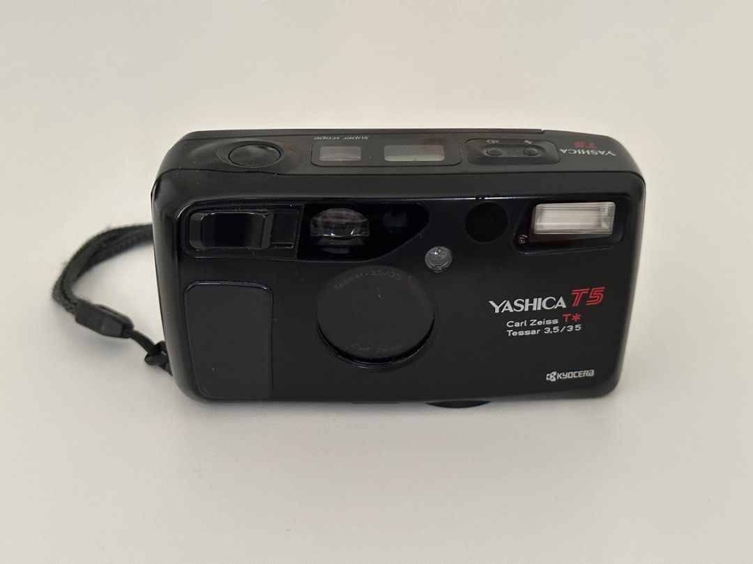 Yashica T5 Film Camera (Yahsica T4), Photography, Cameras on Carousell