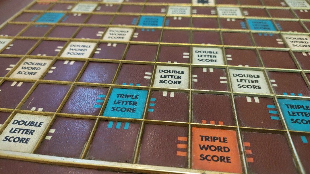 24k carat gold plated vintage scrabble board game, Hobbies & Toys ...