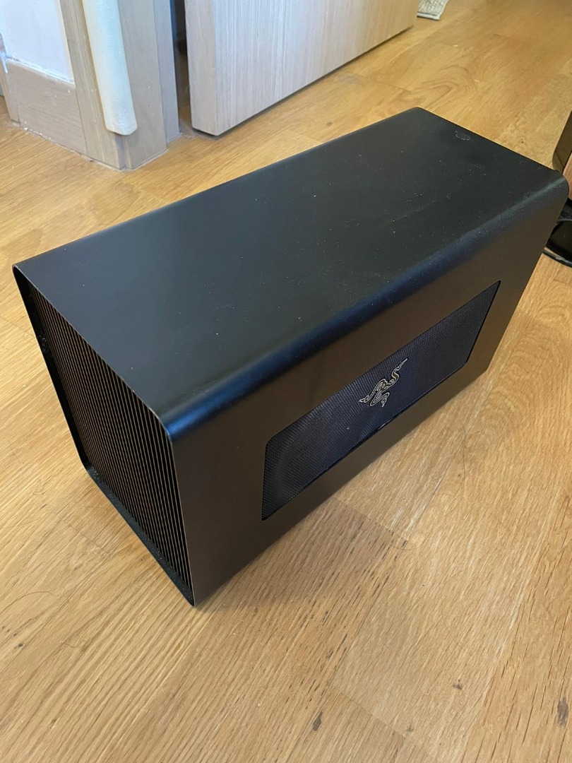 雷蛇 Razer core x egpu graphics gaming, 電腦＆科技, 電腦周邊及配件, 其他 - Carousell