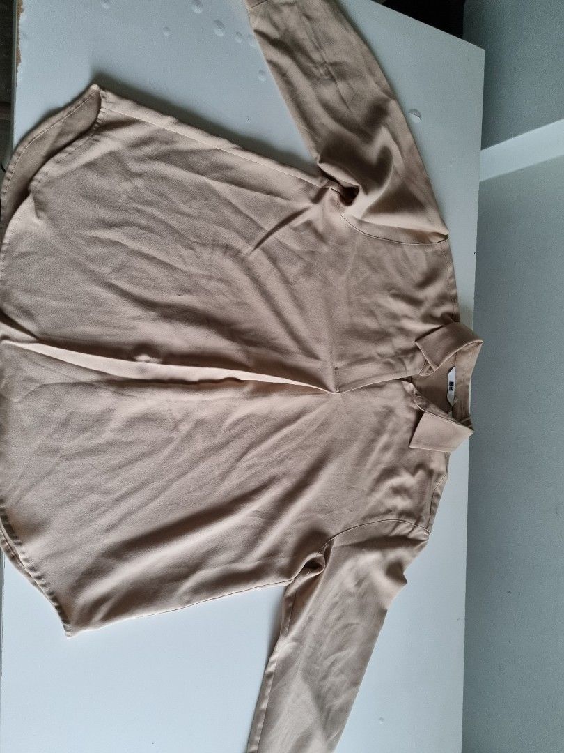 Beige blouse, Women's Fashion, Tops, Blouses on Carousell