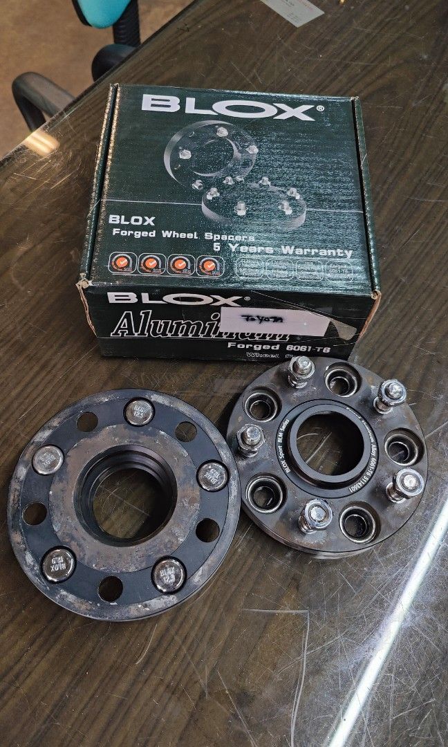 BLOX forged wheel spacers 15mm, Car Accessories, Accessories on Carousell