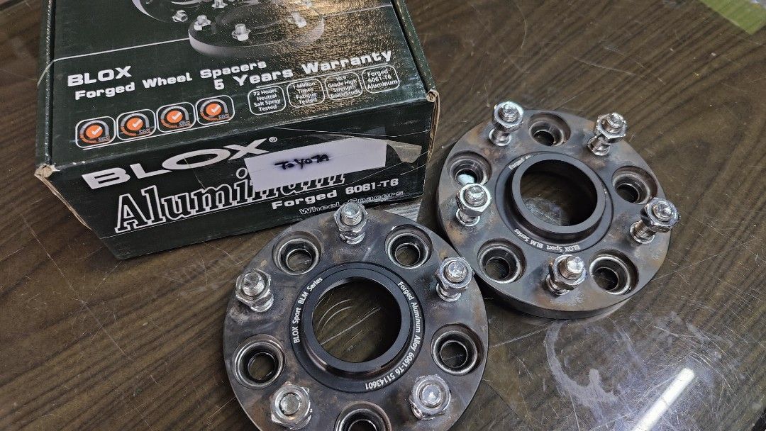 BLOX forged wheel spacers 15mm, Car Accessories, Accessories on Carousell