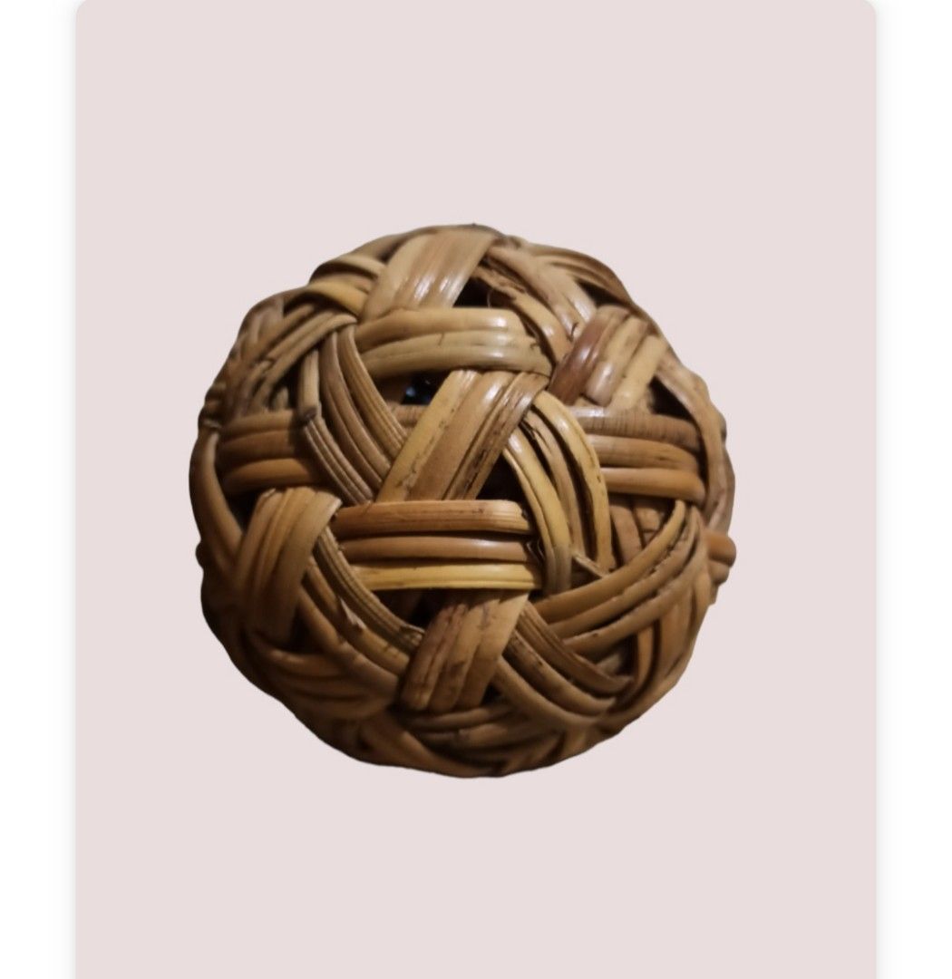 Bola Takraw Rotan, Olah Raga, Perlengkapan Olahraga Lainnya di Carousell