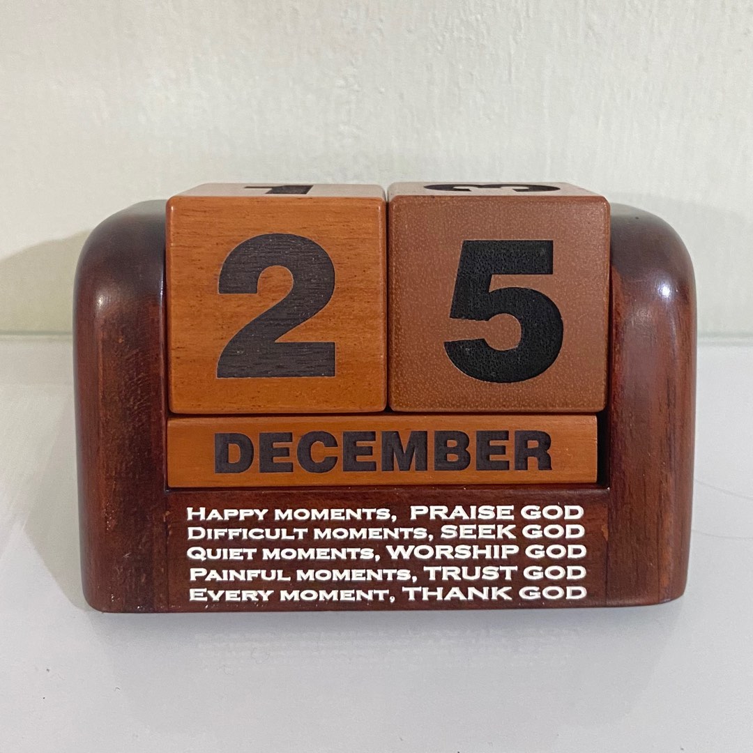 Christian Wooden Manual Cube Date Calendar, Furniture & Home Living ...