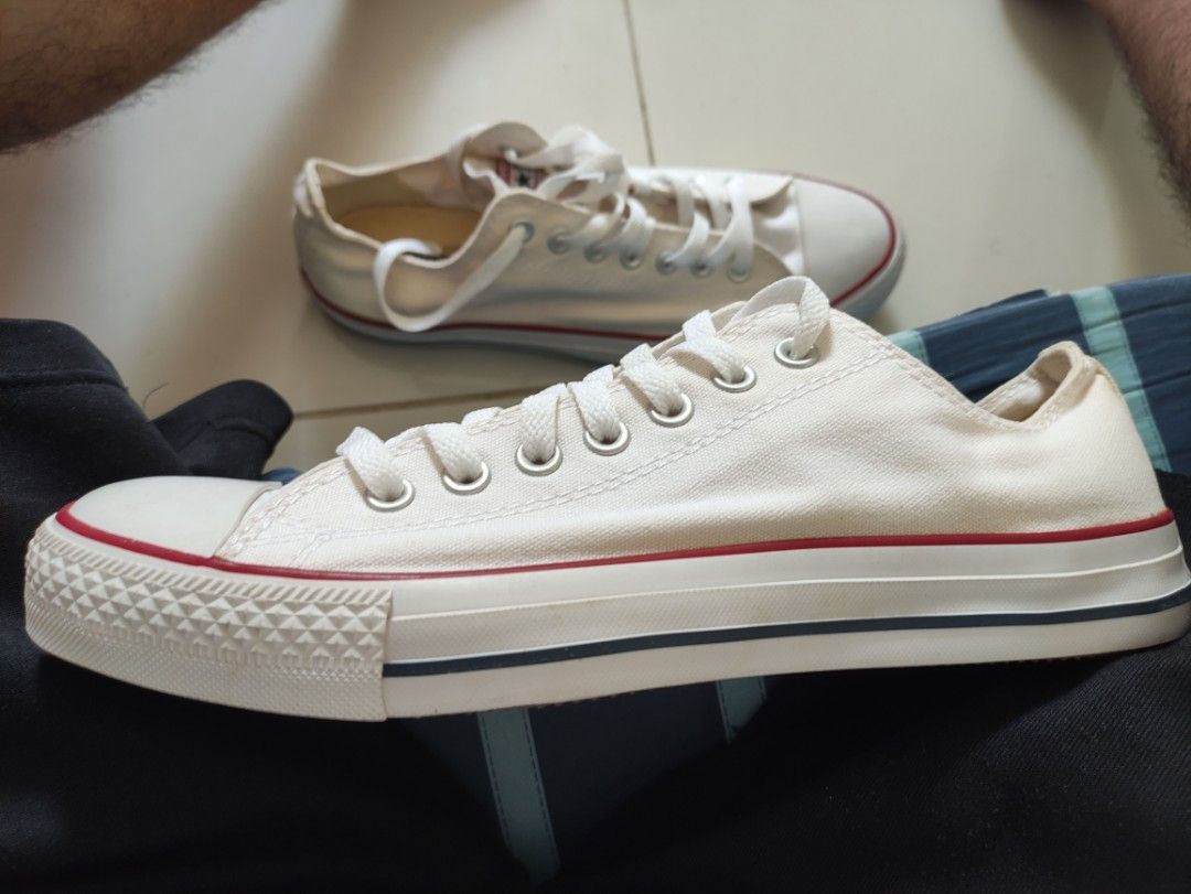 Converse Chuck Taylor All Star White Classic Sneakers Low Cut, Men's ...