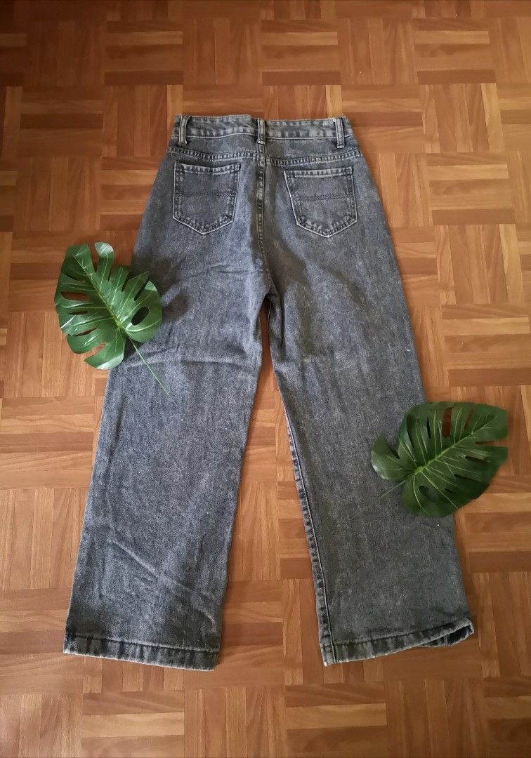 Denim squarepants 7, Women's Fashion, Bottoms, Jeans on Carousell