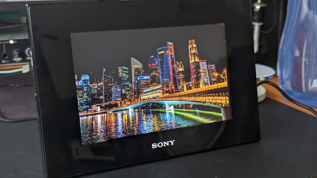 Sony Digital Photo frame, TV & Home Appliances, Other Home Appliances ...